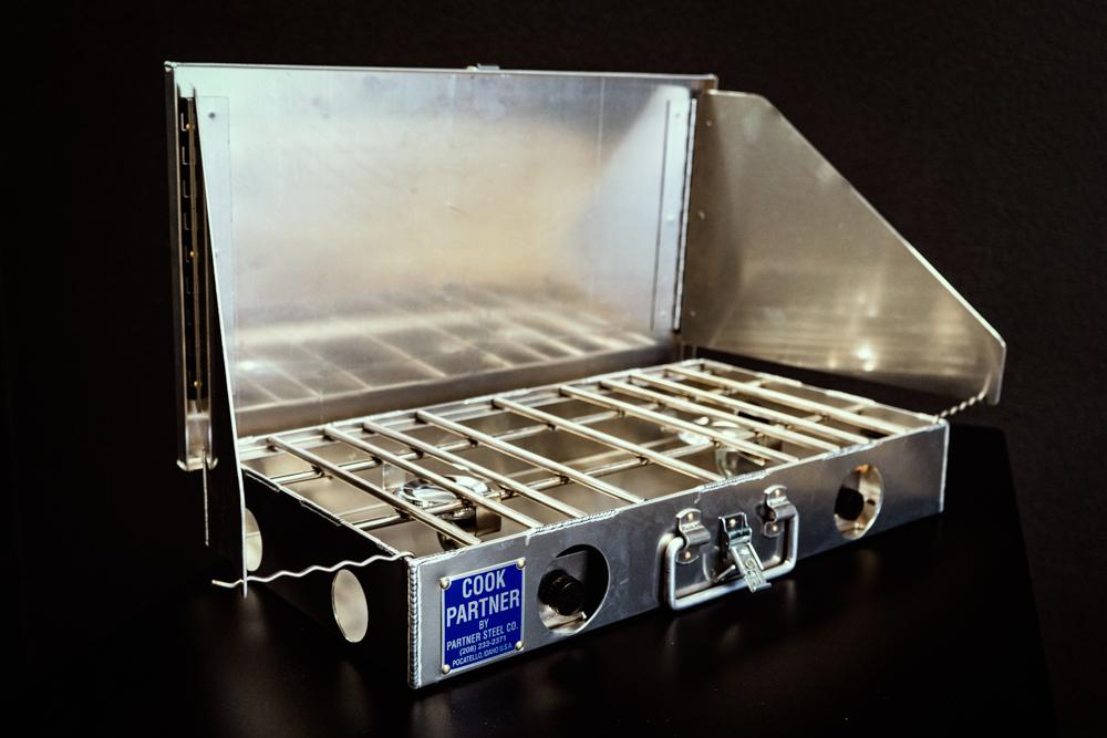 Cook Partner Stove 22" 2 burner w/windscreen – Tortuga Off Road LLC